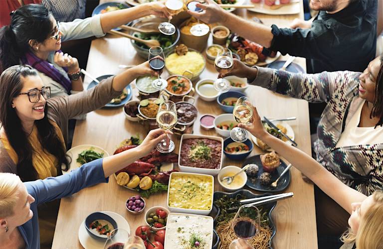 How to Celebrate Cultural Diversity in the Workplace Through Food ...