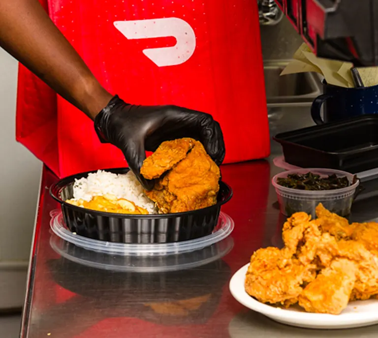 Sylvia’s Restaurant: 60 Years of Soul Food in Harlem | DoorDash Blog