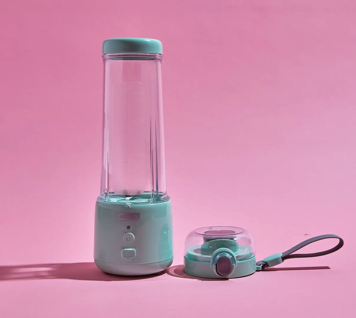 The 3 Best Portable Blenders for Smoothies | DoorDash Blog