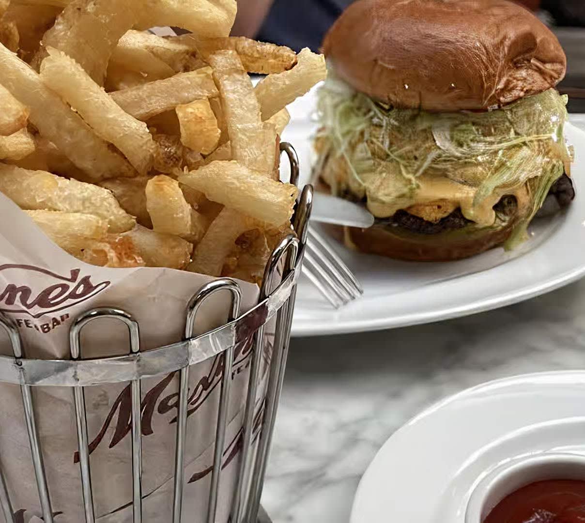 The Best Burgers in Vancouver | DoorDash Blog