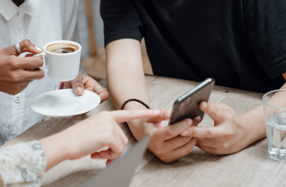 Everything to know about mobile commerce | SleekFlow