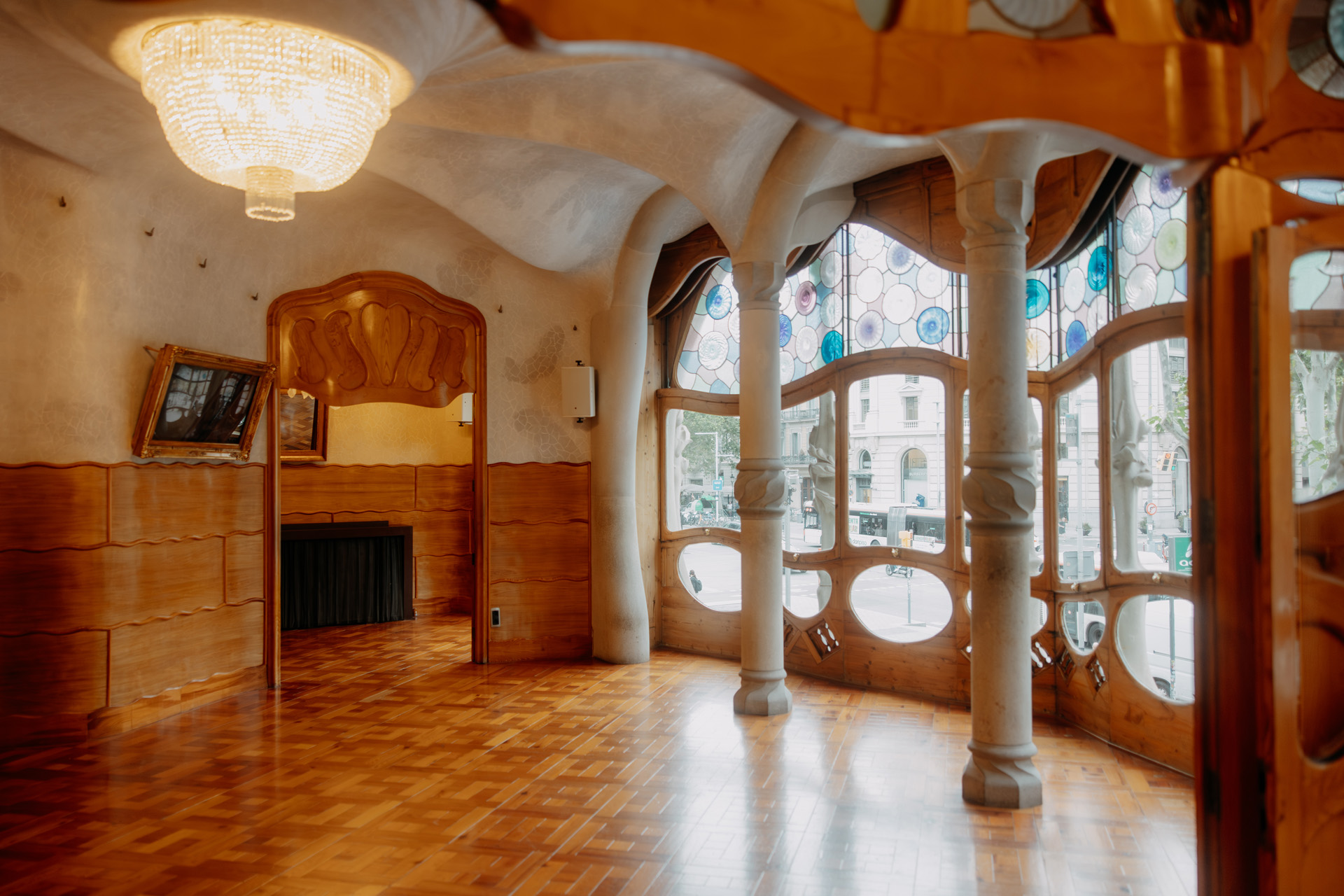 Alone in Casa Batlló: VIP Early Access Tour | Walks Tours