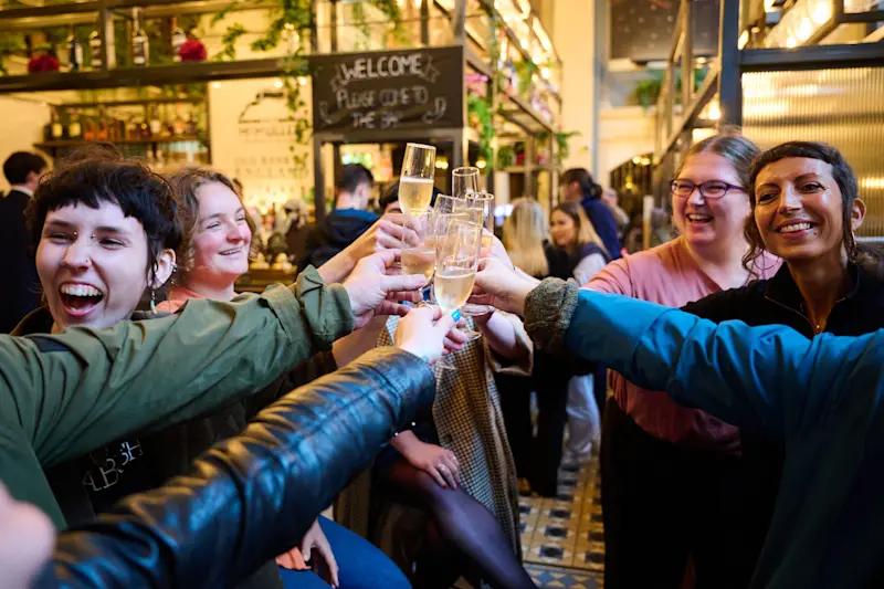 London Small Group Food Tours | Take Walks