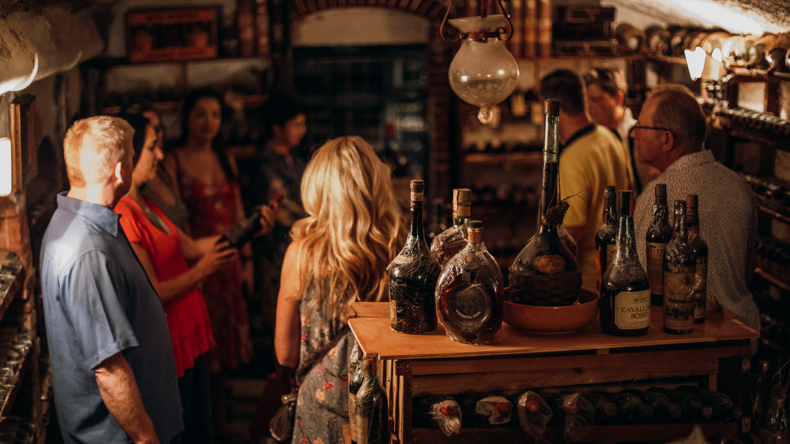 Oltrarno at Sunset: Florence Food & Wine Tour | Walks