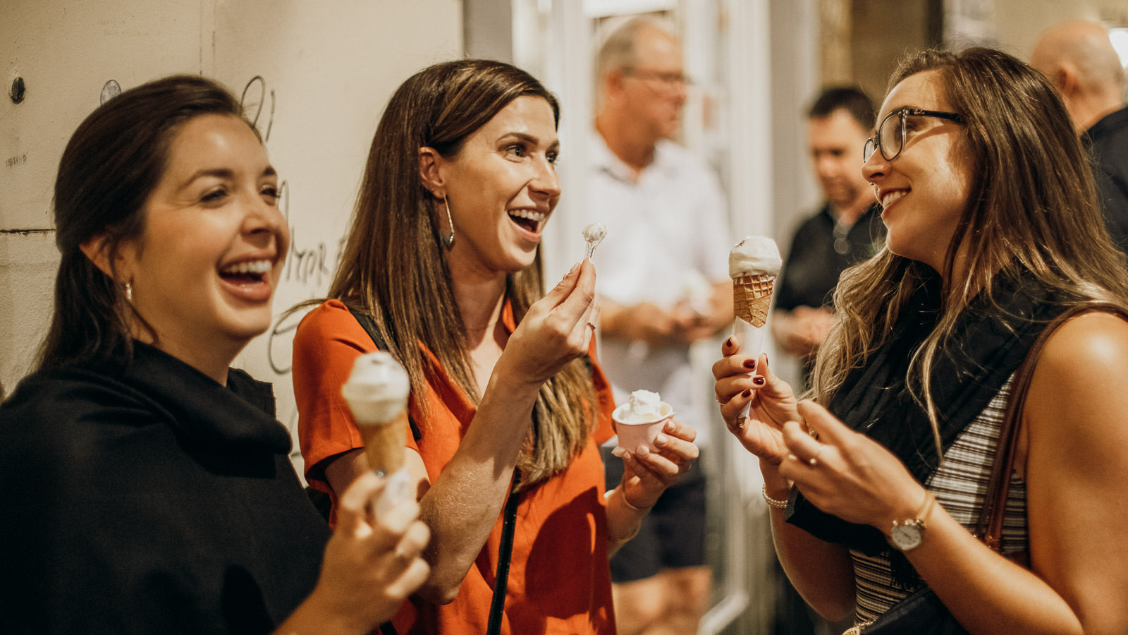 Oltrarno at Sunset: Florence Food & Wine Tour | Walks