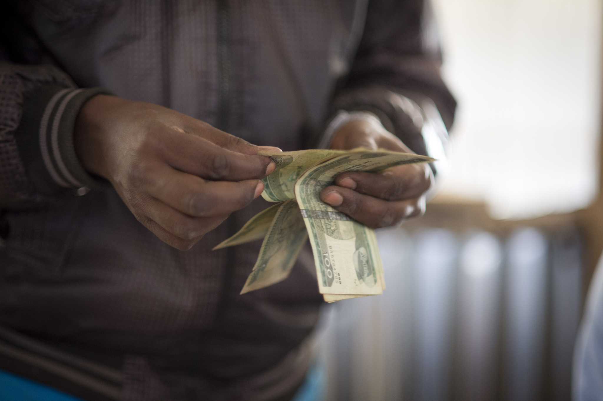 Four reasons why refugees need cash, not aid