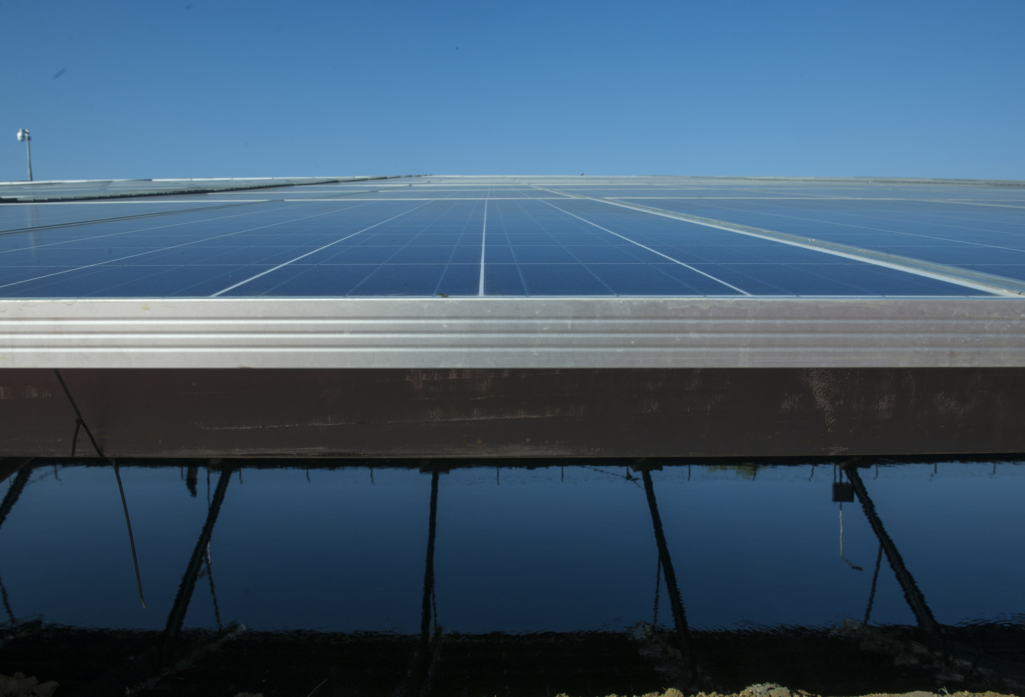 Gujarati cities go green with "rent a roof" solar power