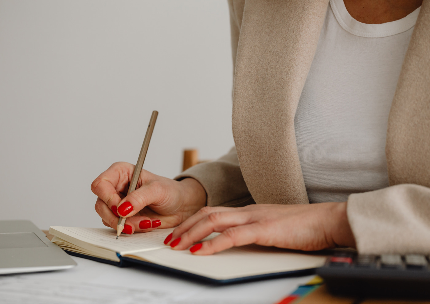 O que é DRE? Entenda sua importância e como fazer esse demonstrativo ...