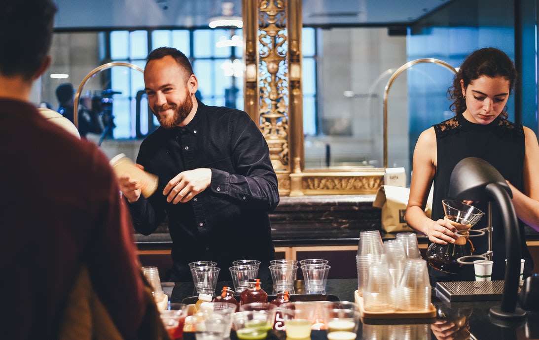 How can small businesses compete with large businesses