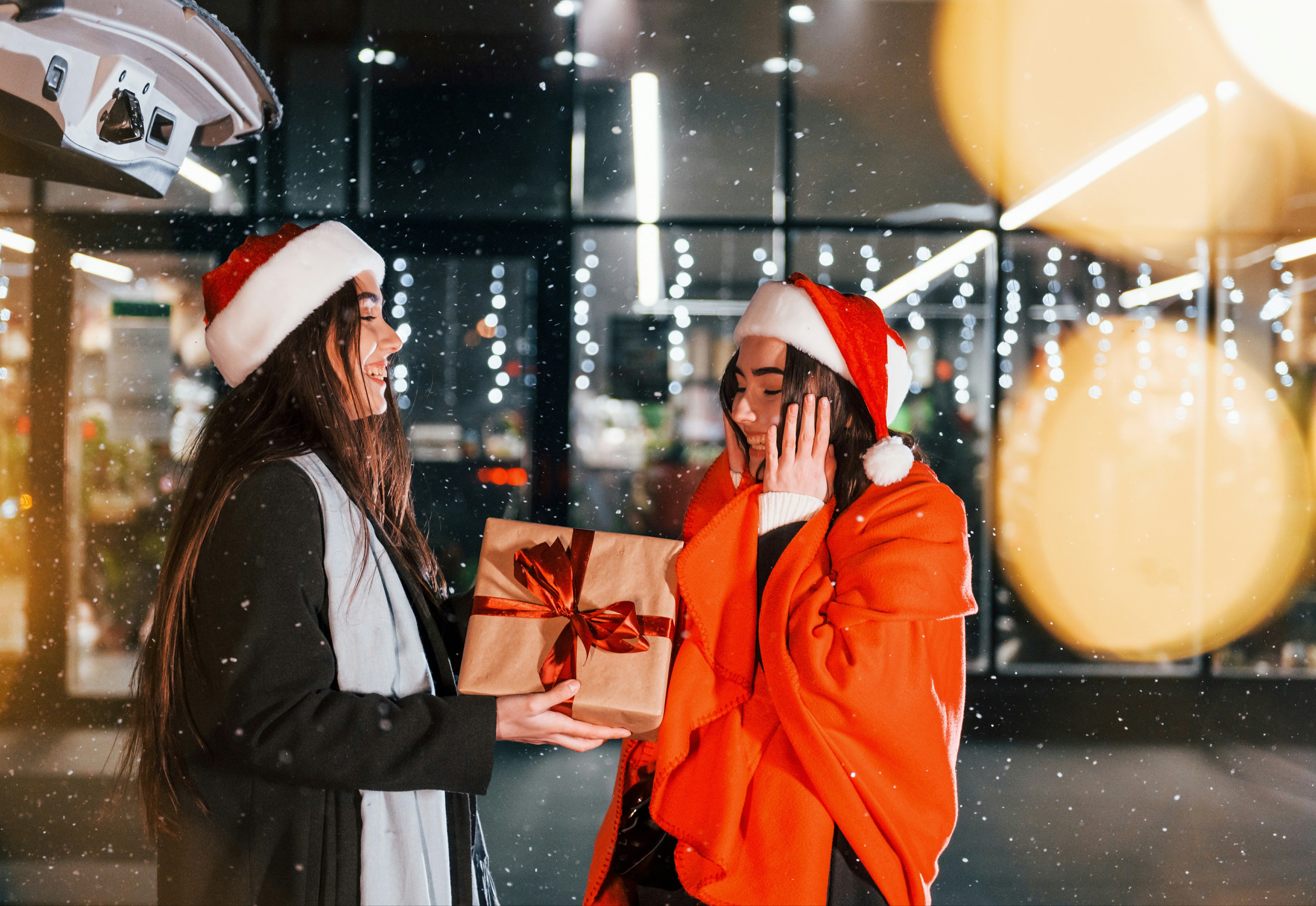 Regali ai Clienti per Natale: Consigli e 15 Idee Originali