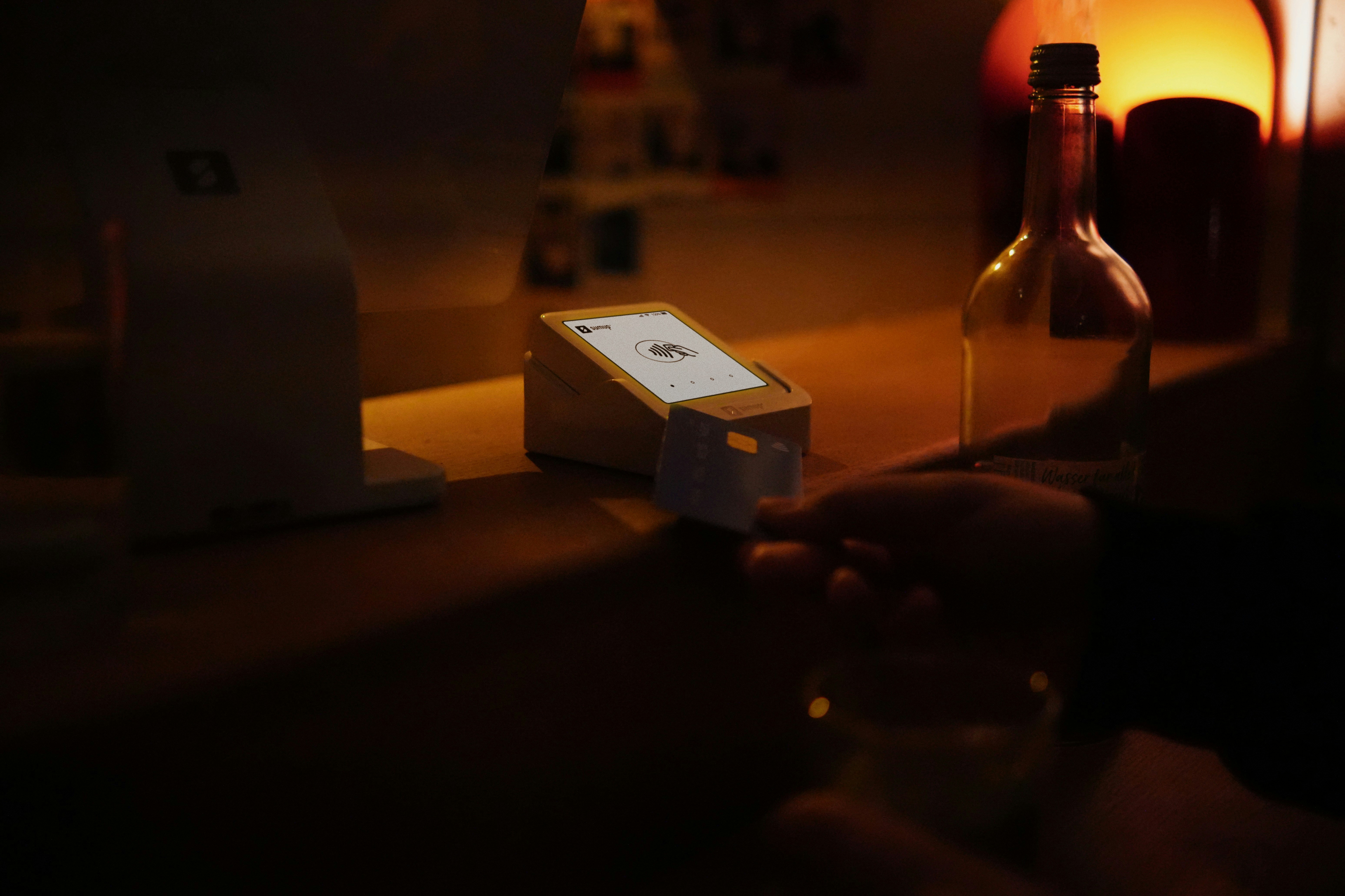 Lease vs. buy: How to choose the right card terminal | SumUp