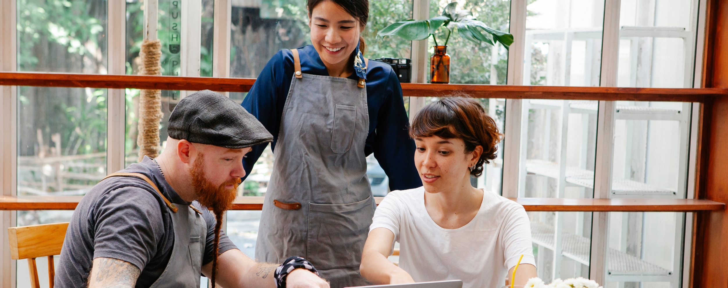 How To Pay Employees: A Step-by-Step Guide