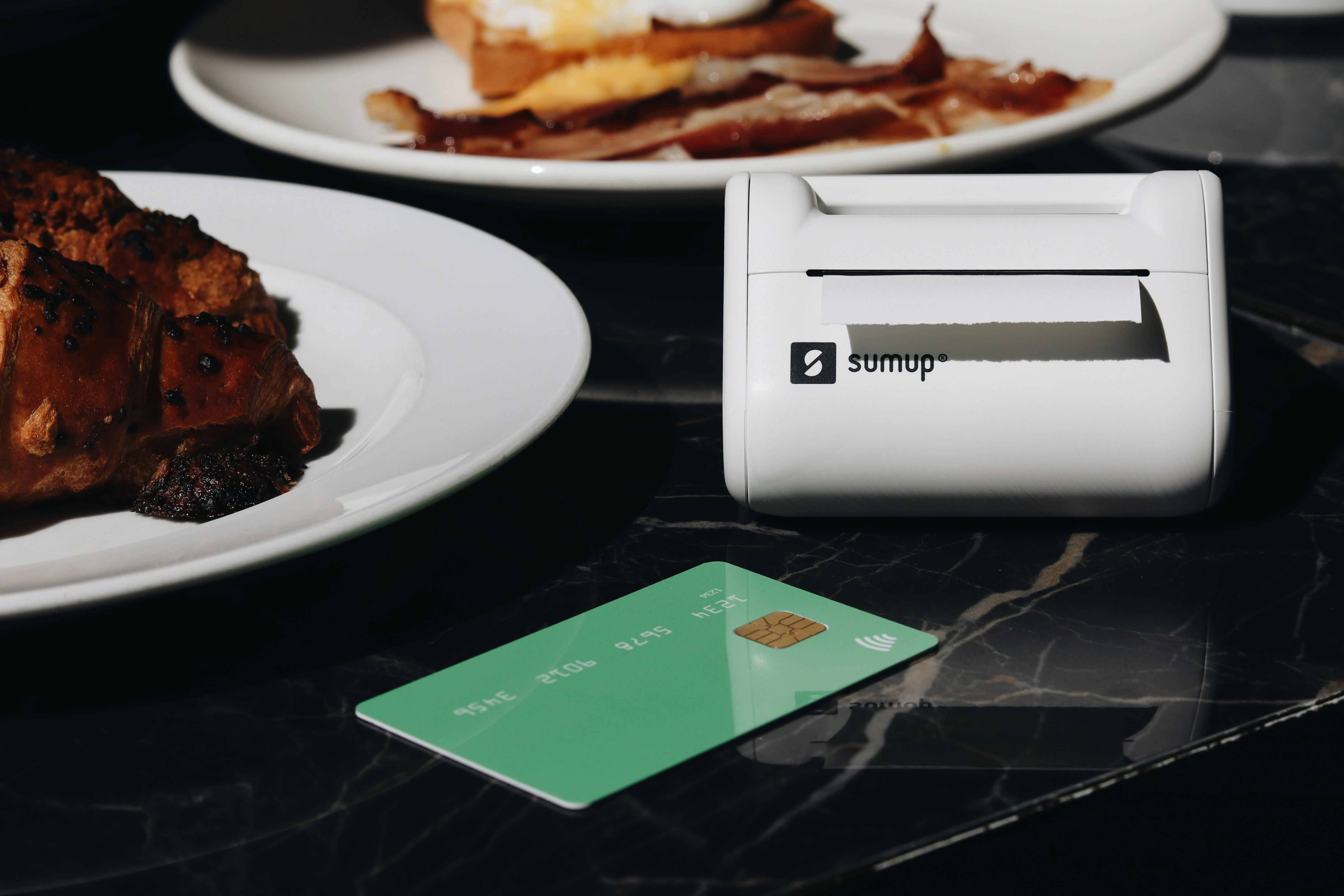 Digital vs. paper receipts: What customers prefer | SumUp