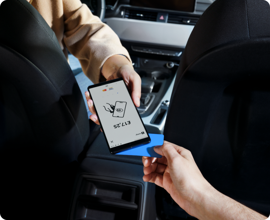 Best Card Readers for Taxi and Limo Drivers