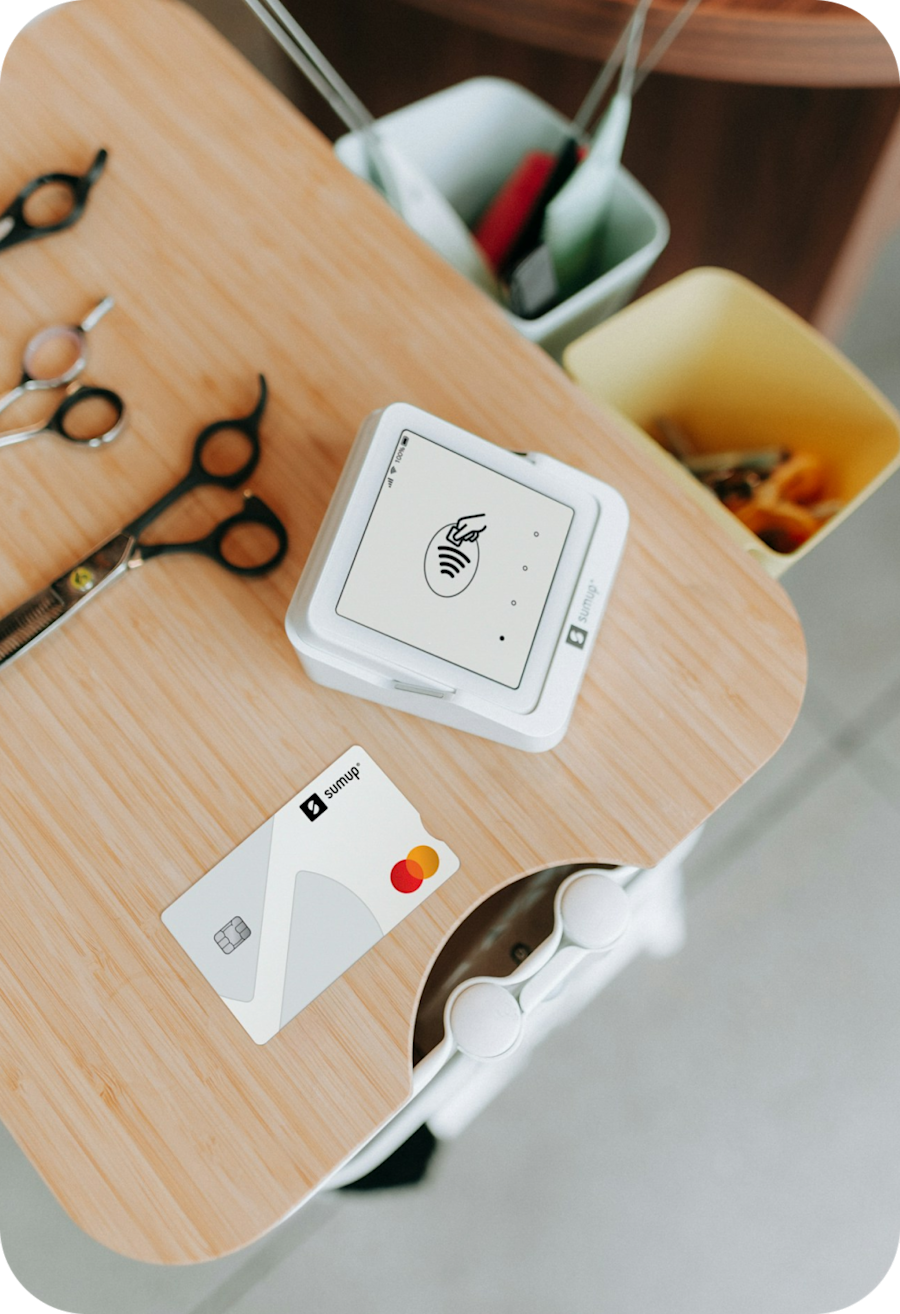 Secure payments with a mobile card reader