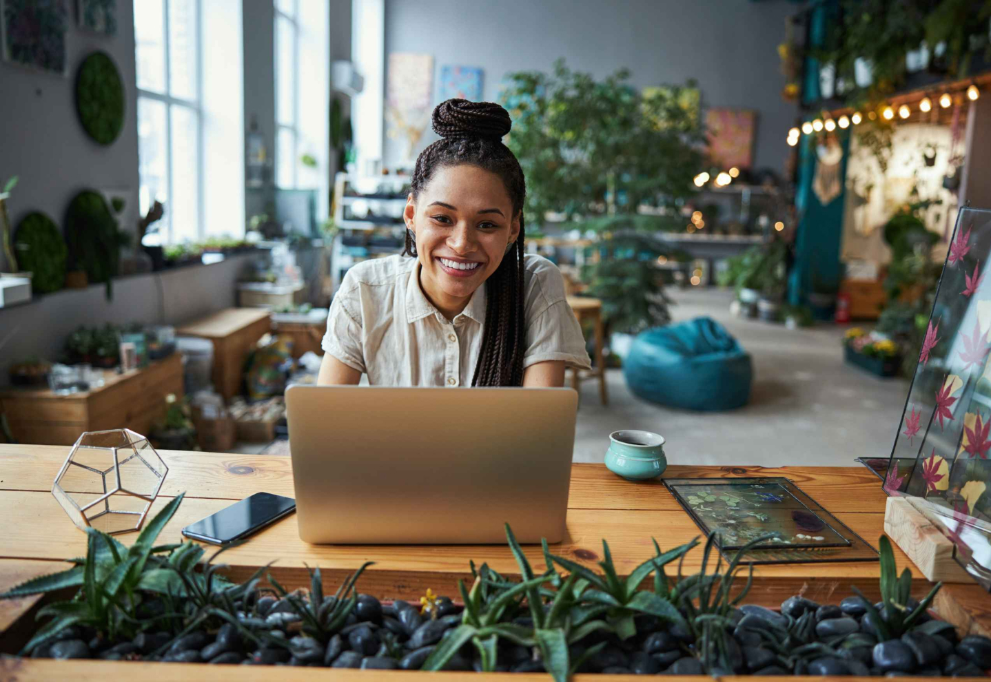 How to Advertise Your Business: 17 Key Strategies