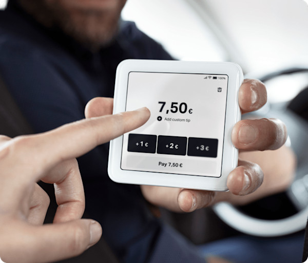 SumUp Solo card reader - accept payments anywhere