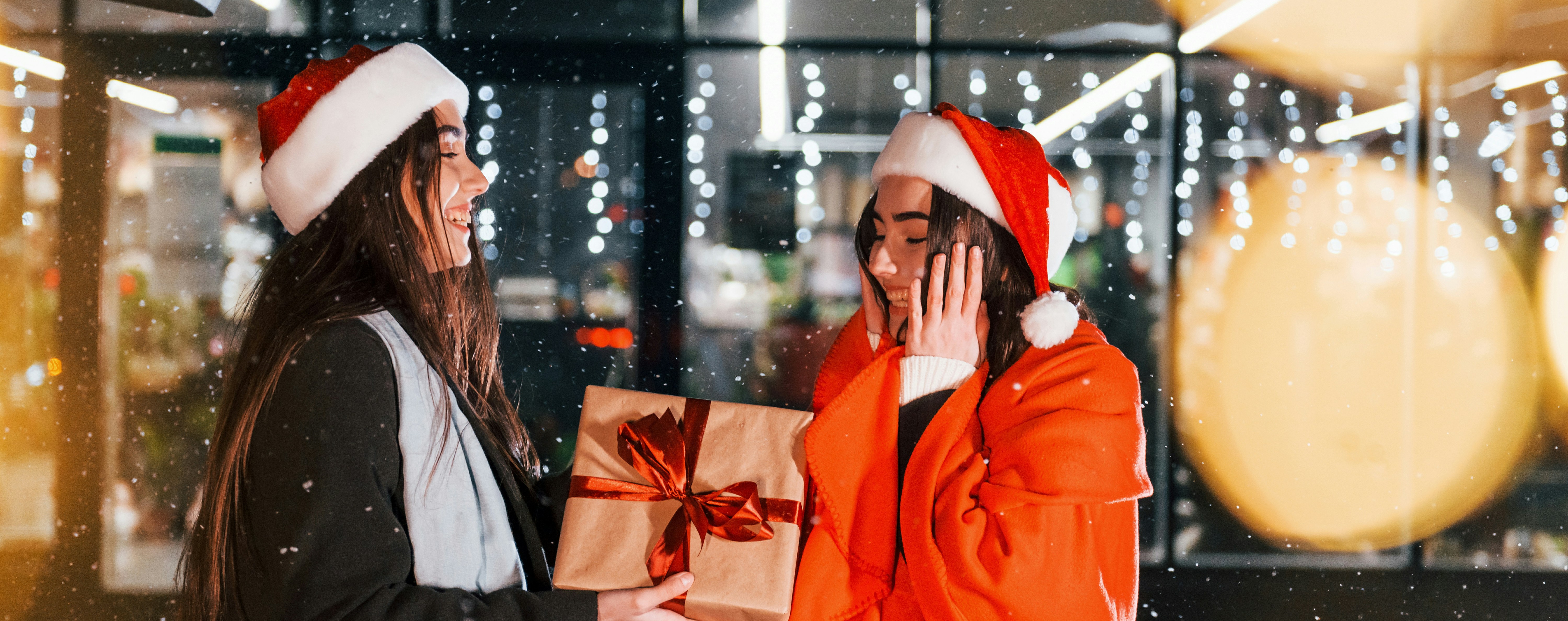 Regali ai Clienti per Natale: Consigli e 15 Idee Originali