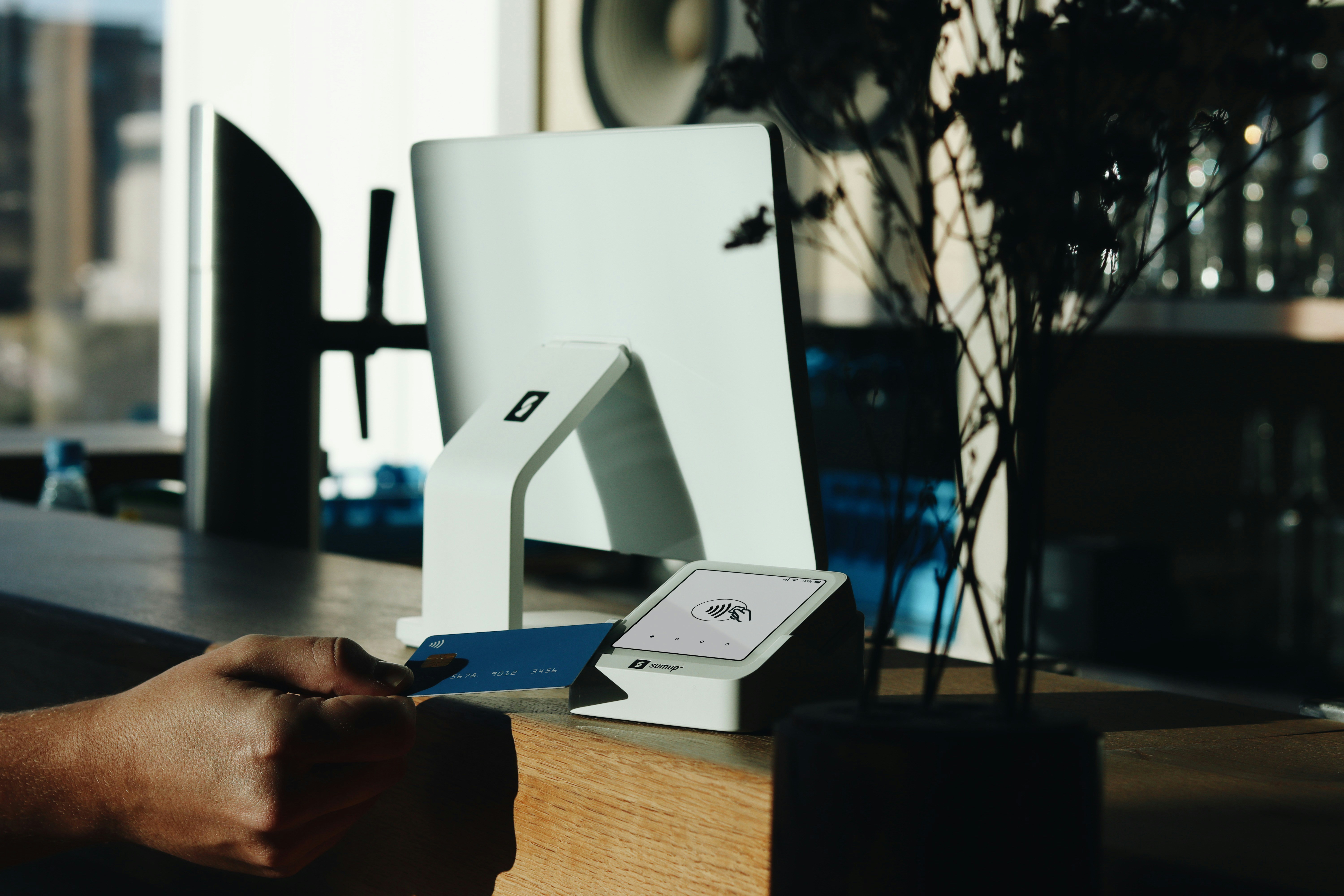 Managing high-volume sales days: Payment processing solutions