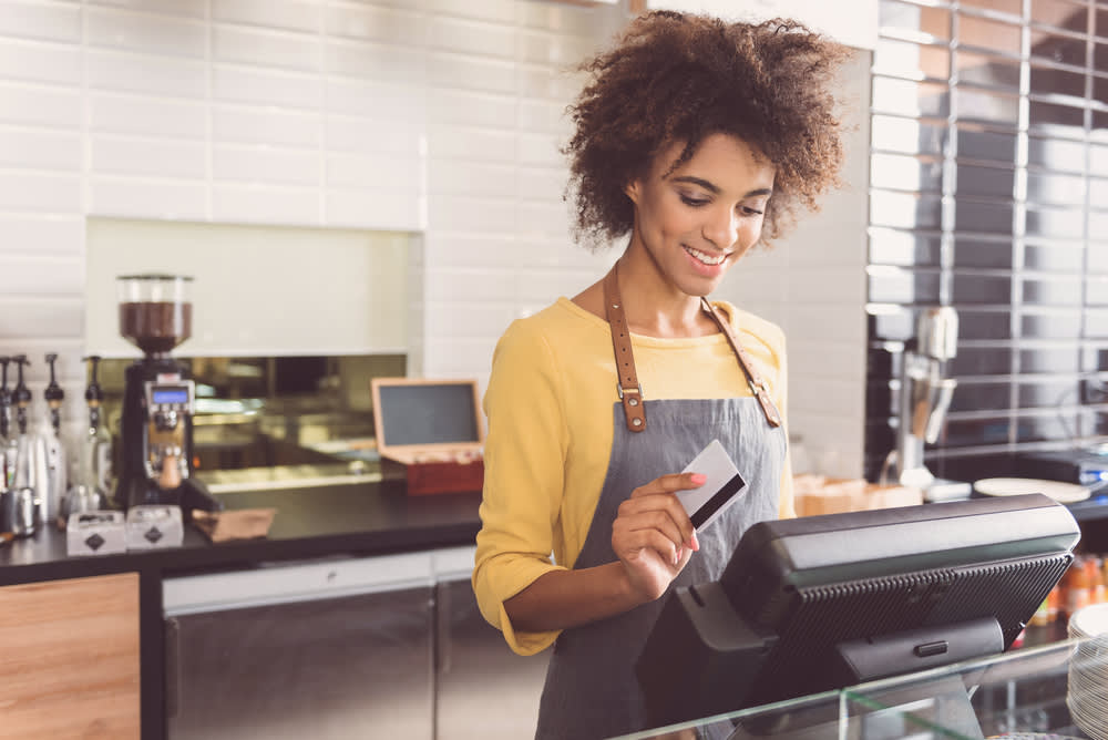 6 Cashier Training Tips for Your Business
