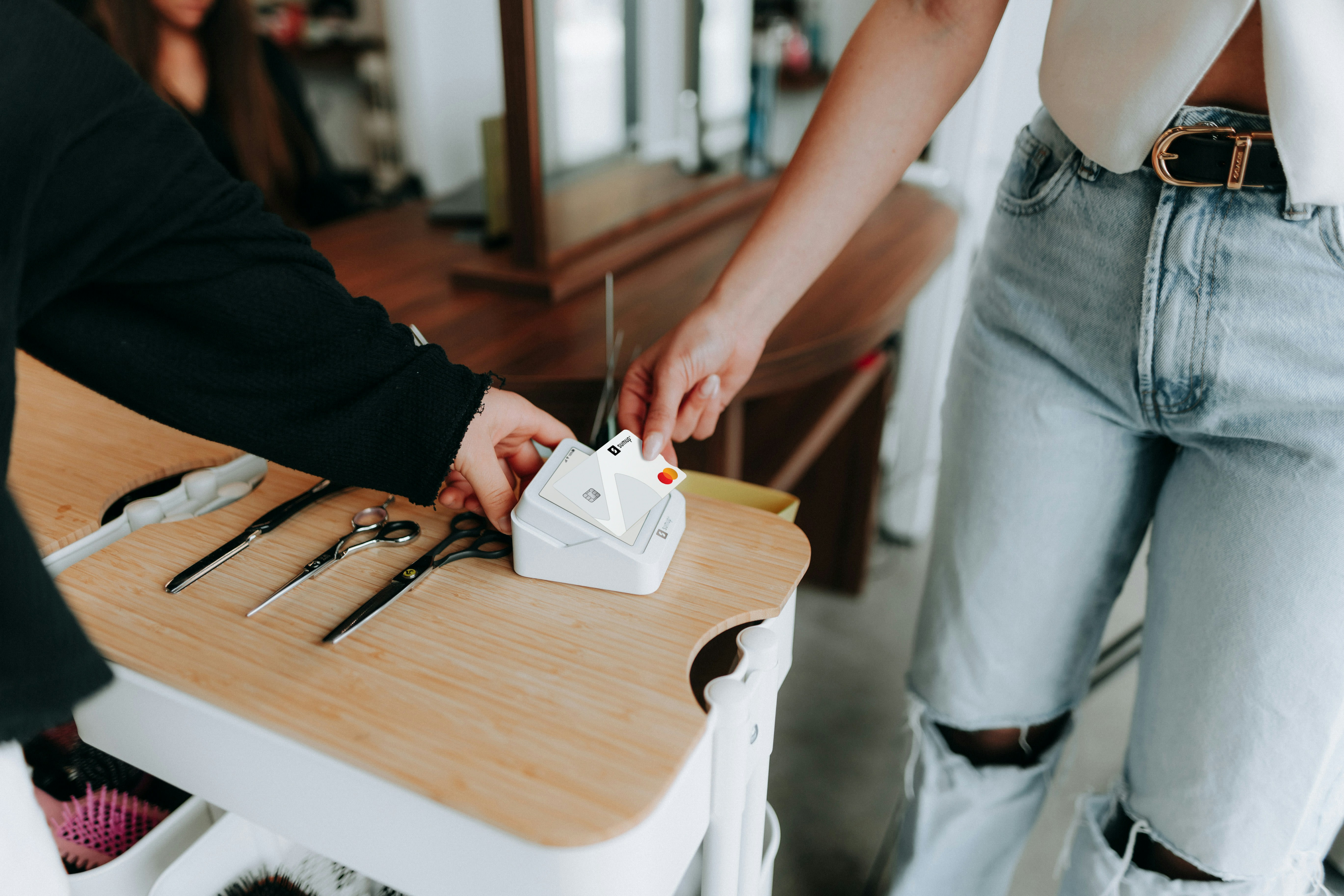 Rugged card readers for outdoor & industrial use | SumUp