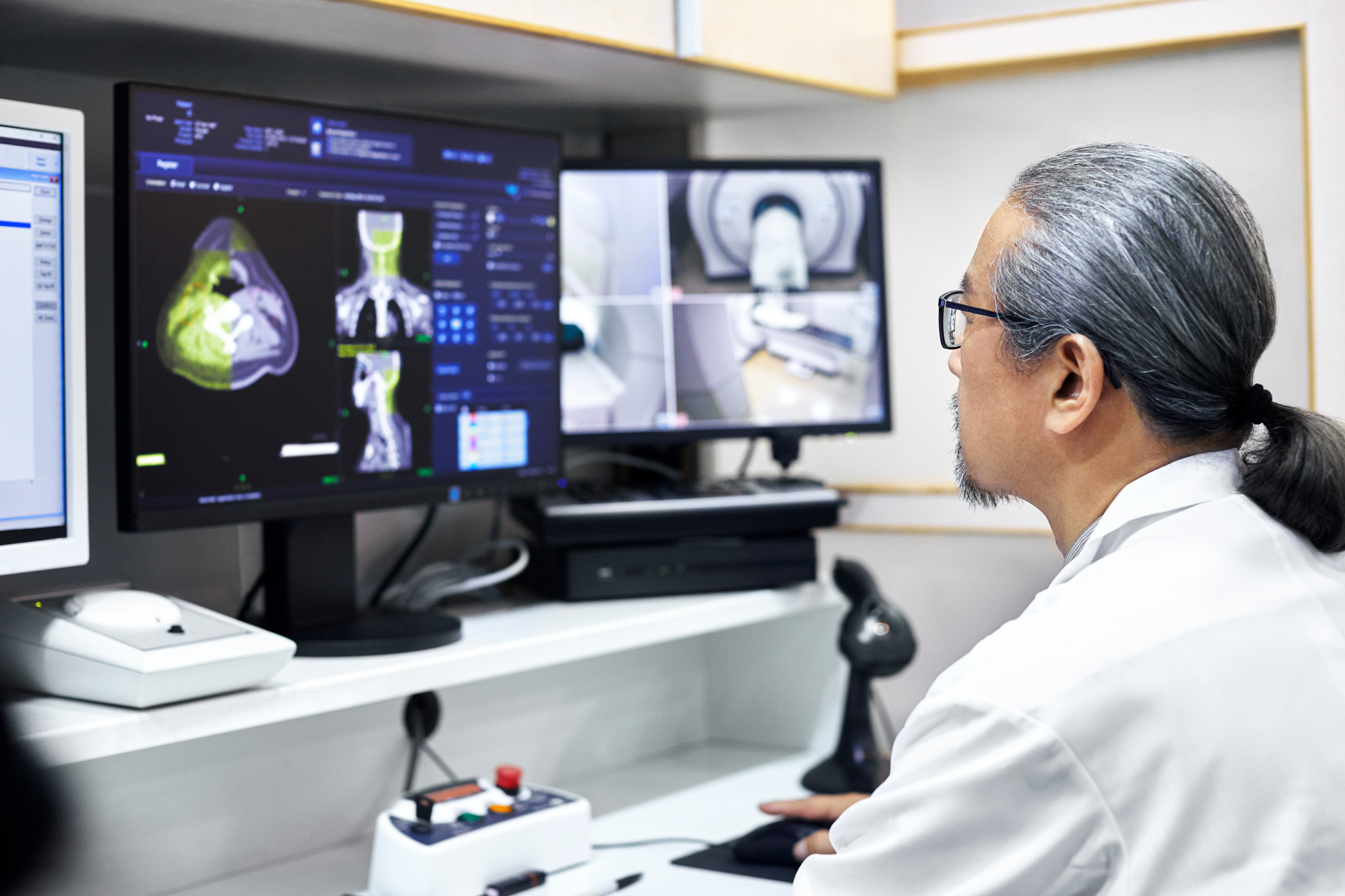 Cyst vs. Tumor: Key Differences & Warning Sign