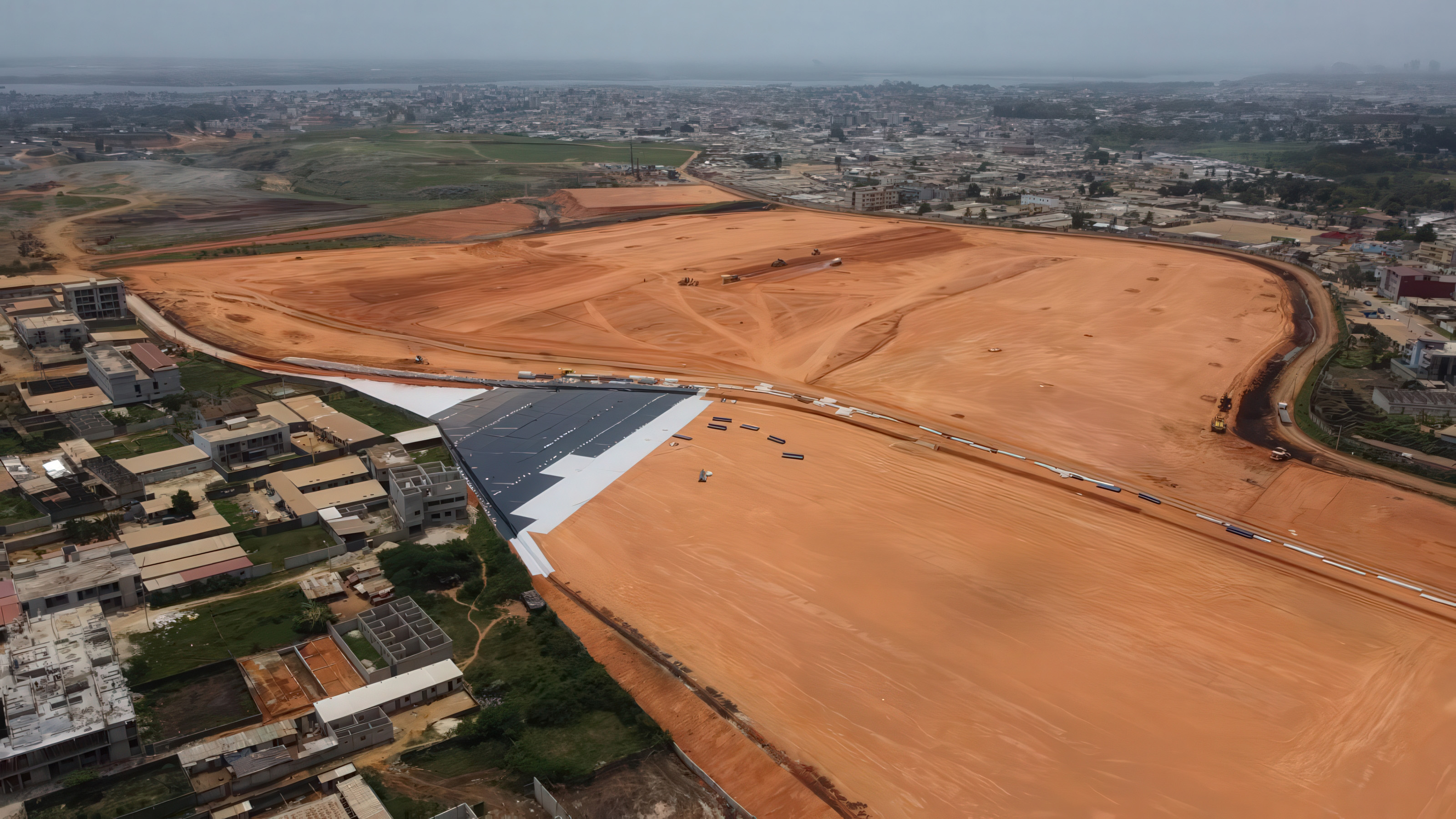 CASE STUDY | Secure landfill capping for urban park reuse | Solmax