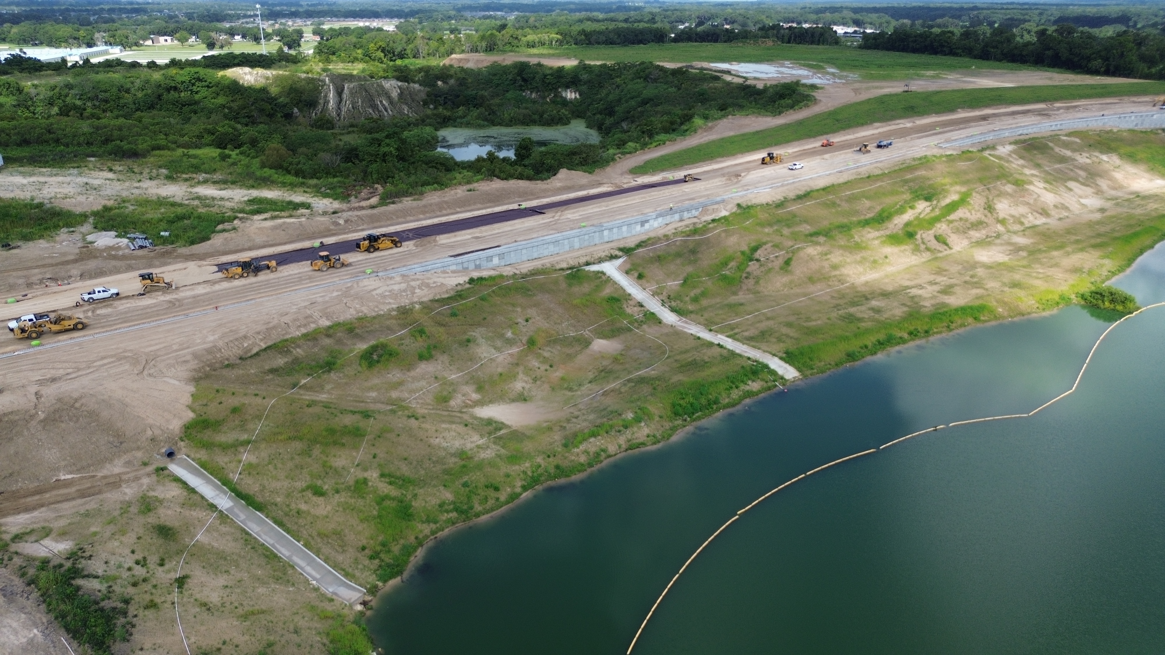 Subgrade stabilization with geosynthetics for resilient pavements | Solmax