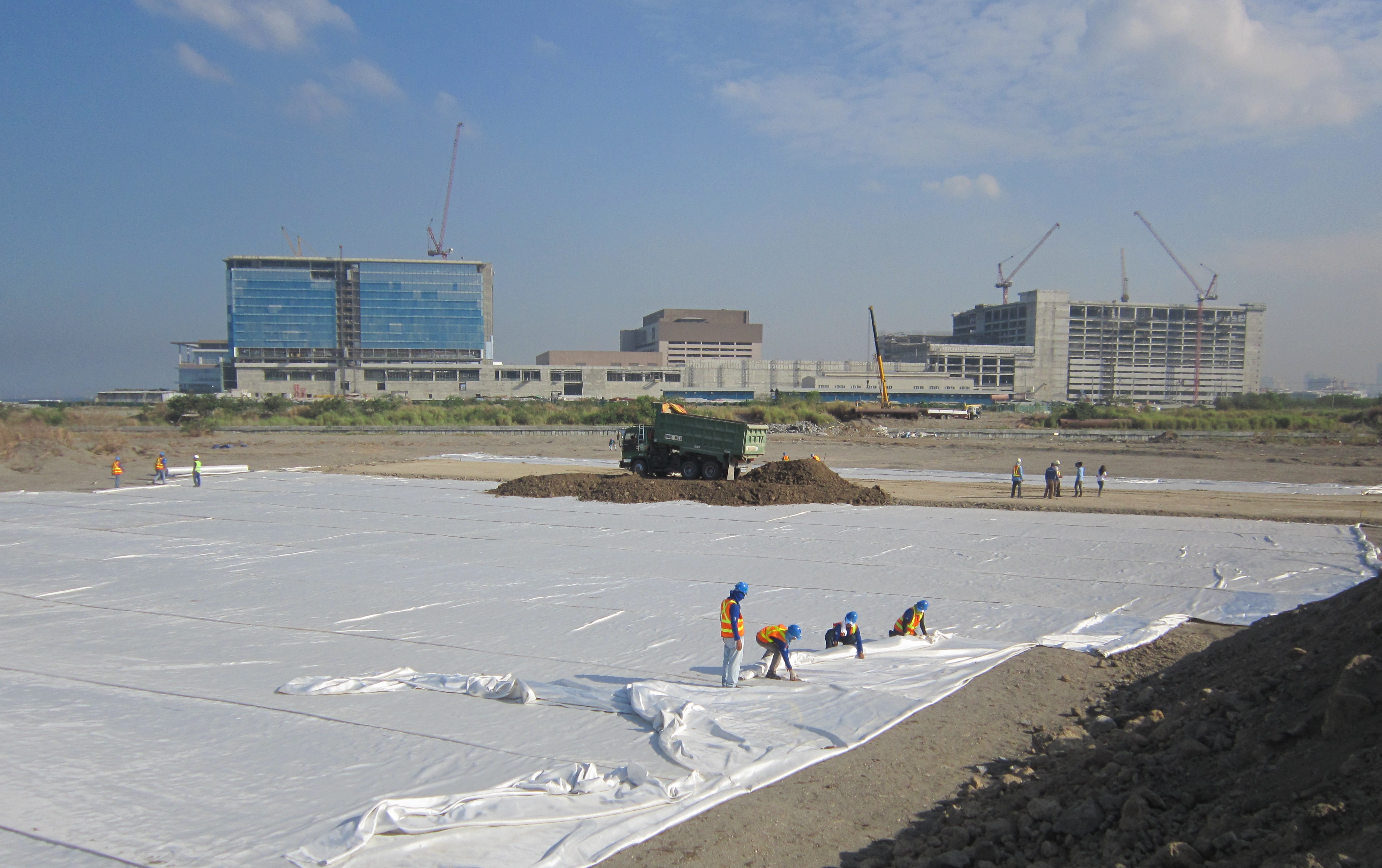 CASE STUDY | Basal reinforcement with MIRAFI PET geotextiles | Solmax