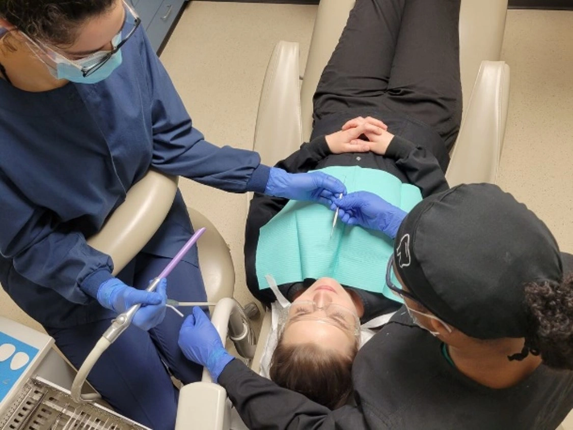 Basic Tenets of Four-handed Dentistry - The Concepts of Four-handed ...