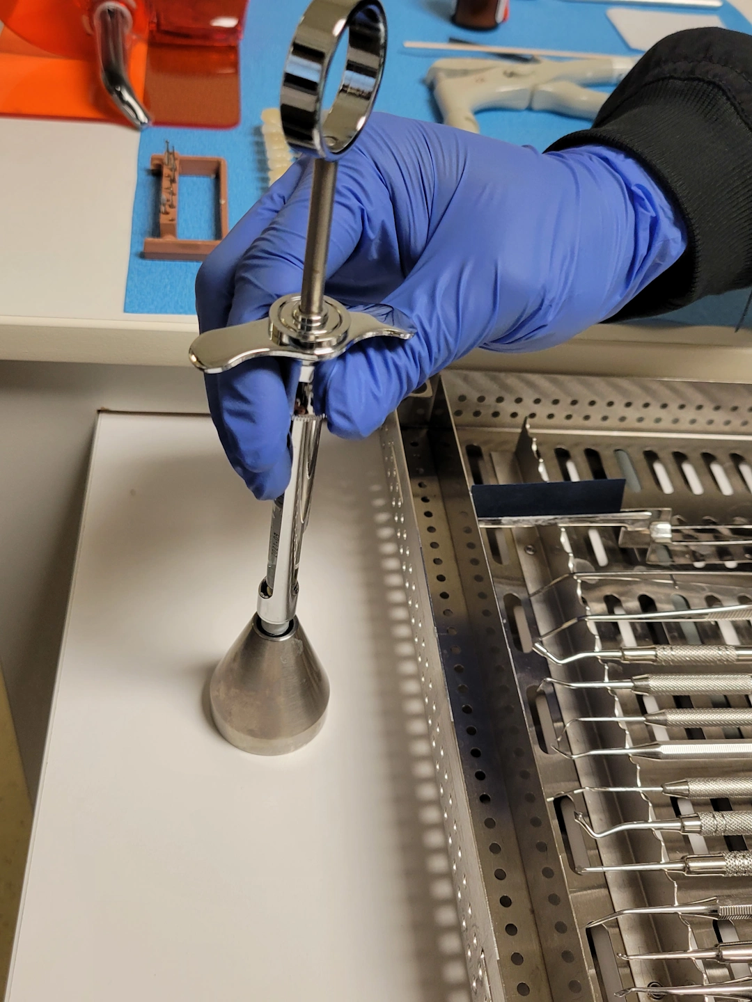 Syringe Transfer - The Concepts of Four-handed Dentistry Including ...