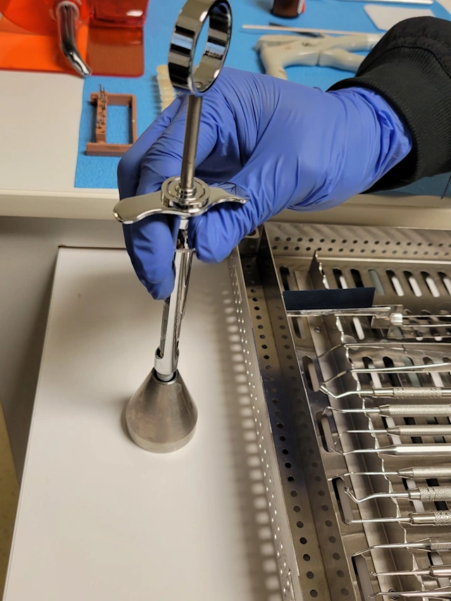 Syringe Transfer - The Concepts of Four-handed Dentistry Including ...