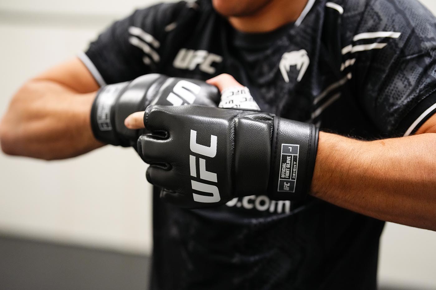 UFC announces transformative redesign of the UFC official fight glove | IMG