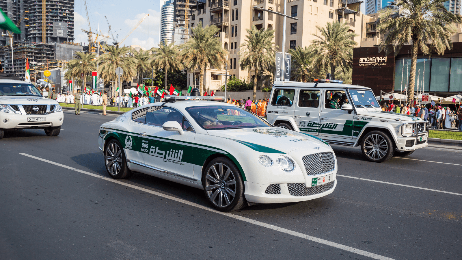 Dubais schnelle Polizeiautos | Runter vom Gas
