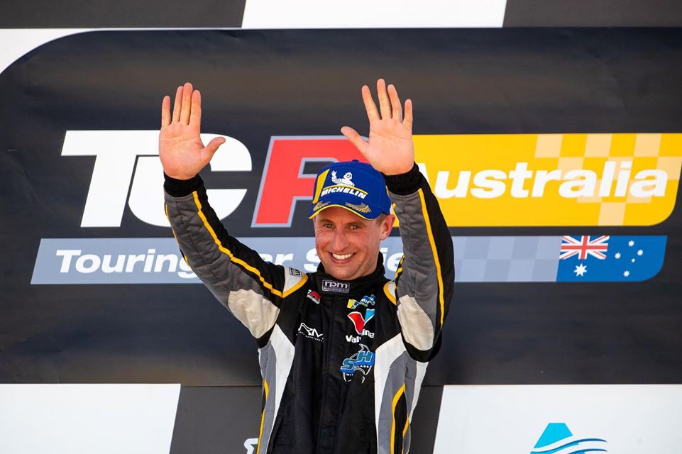 OFFICIAL: Chris Pither joins Team Sydney