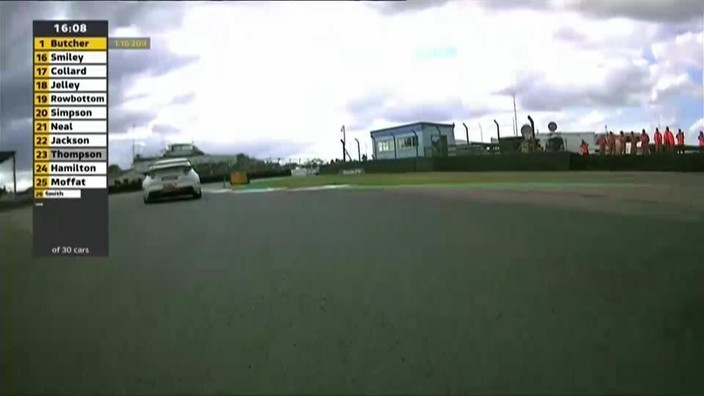 Watch BTCC qualifying from Thruxton | British Touring Car Championship