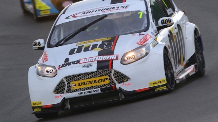 Mat Jackson makes it a double for Motorbase | British Touring Car ...
