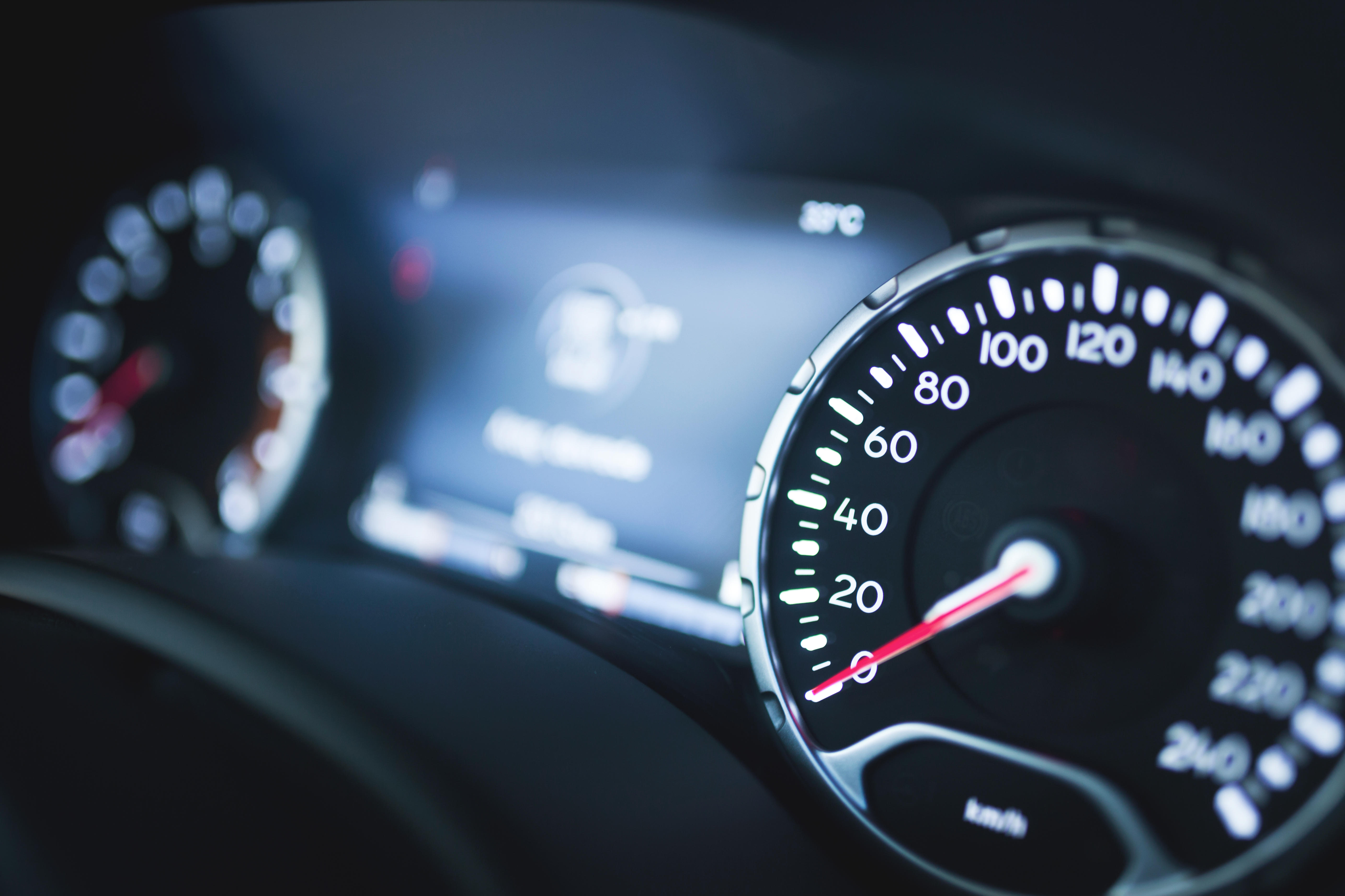 Mijlen per uur, kilometers per uur - wat is het verschil? - AutoScout24
