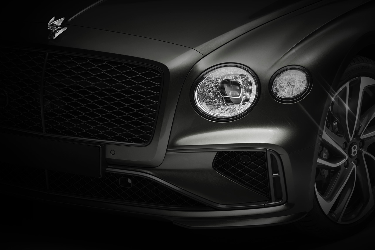 Bentley Flying Spur: revolucionando con el nuevo sistema PHEV - AutoScout24