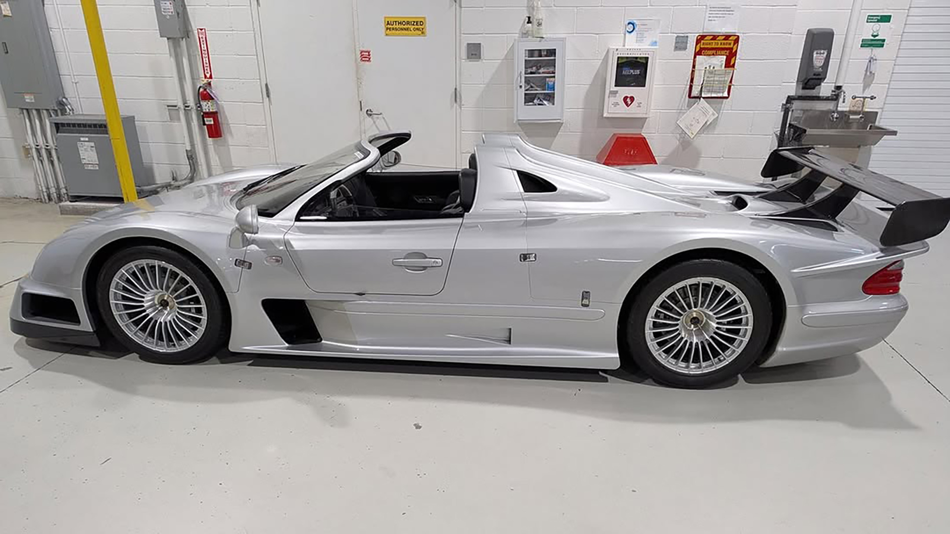 Drake Reportedly Tried to Buy Mercedes-Benz CLK GTR Roadster that Was ...