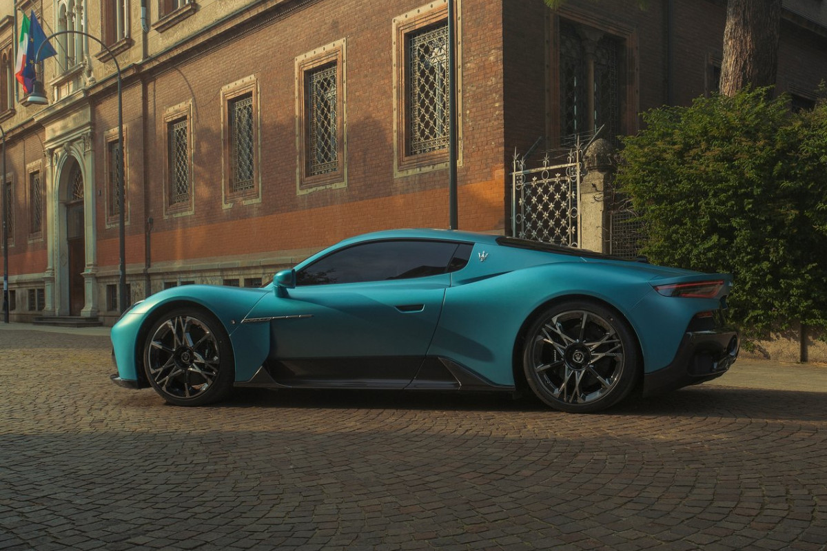 Maserati MC20 Pura 2026: elegancia pura con alma de superdeportivo ...