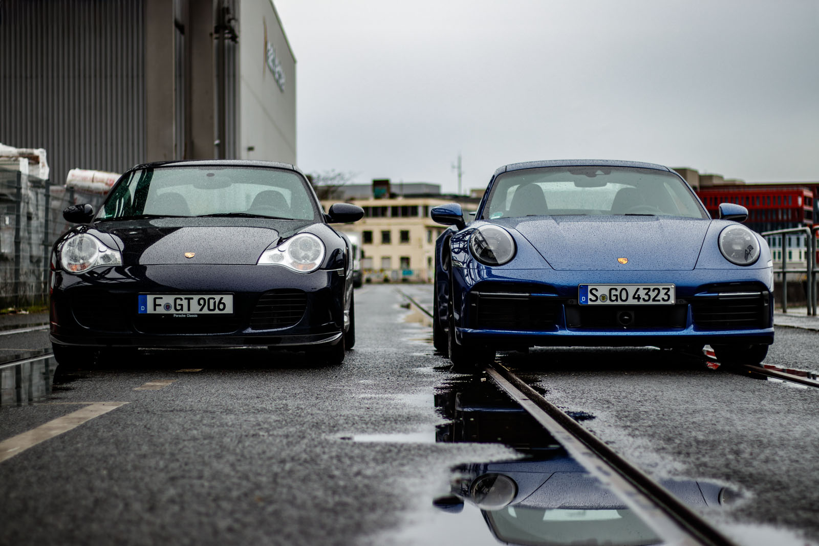 Vergleich: Porsche 992 Turbo S und 996 Turbo - AutoScout24
