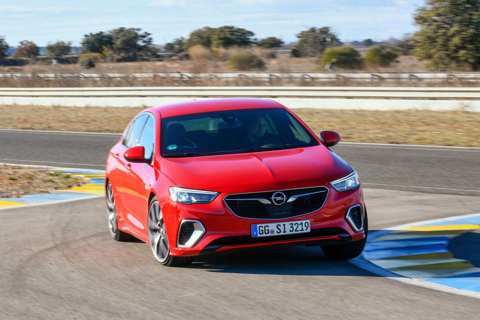 Opel Insignia nog in 2022 uit productie, en nog drie weetjes - AutoScout24