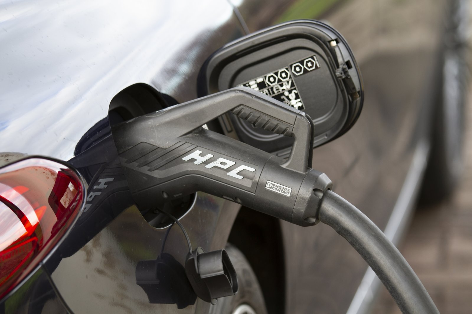 Mercedes ziet solid-state batterij niet langer als de heilige graal ...