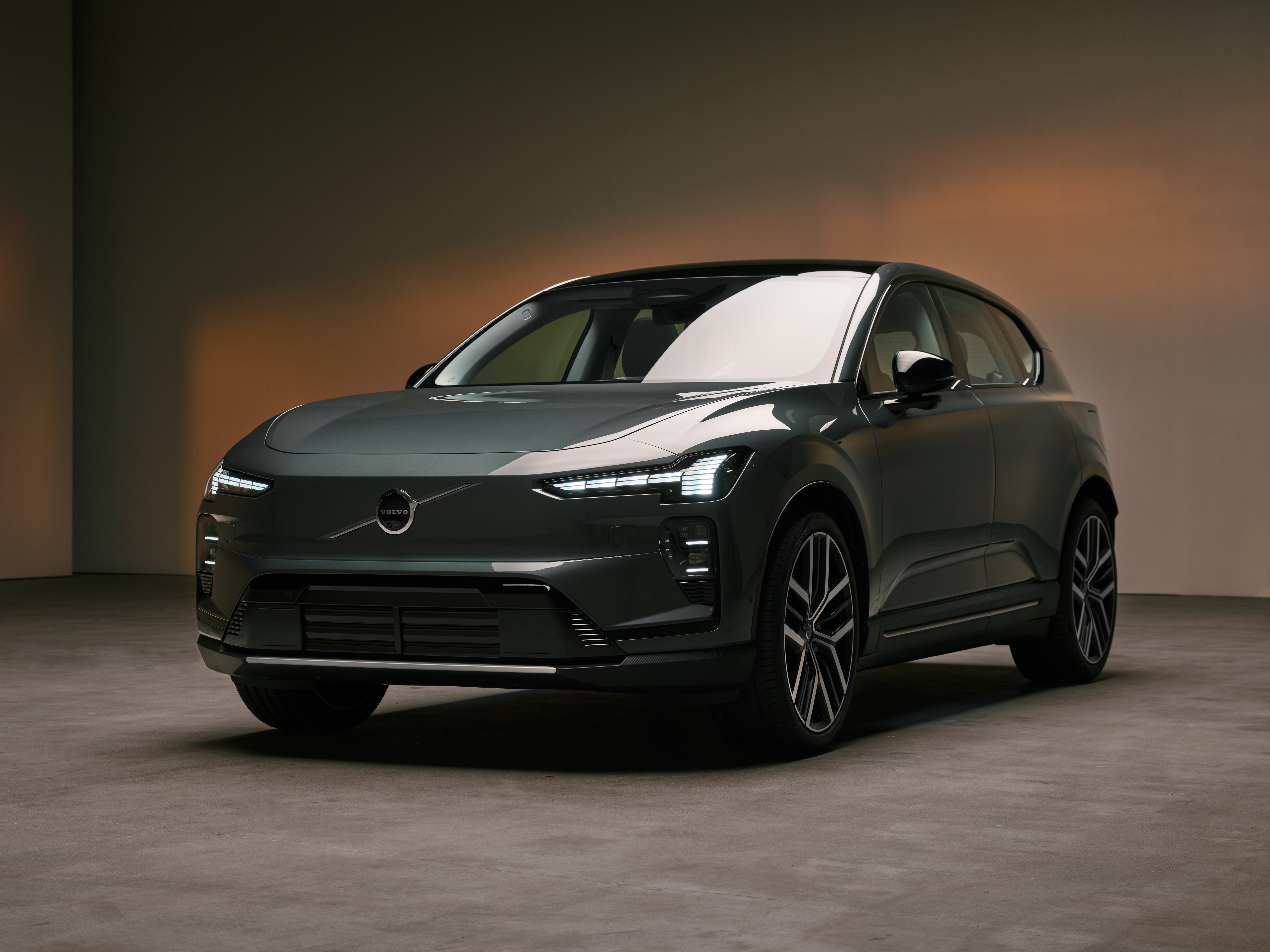 Volvo EX60 (2026) Vorstellung: Der neue Mittelpunkt der Marke ...