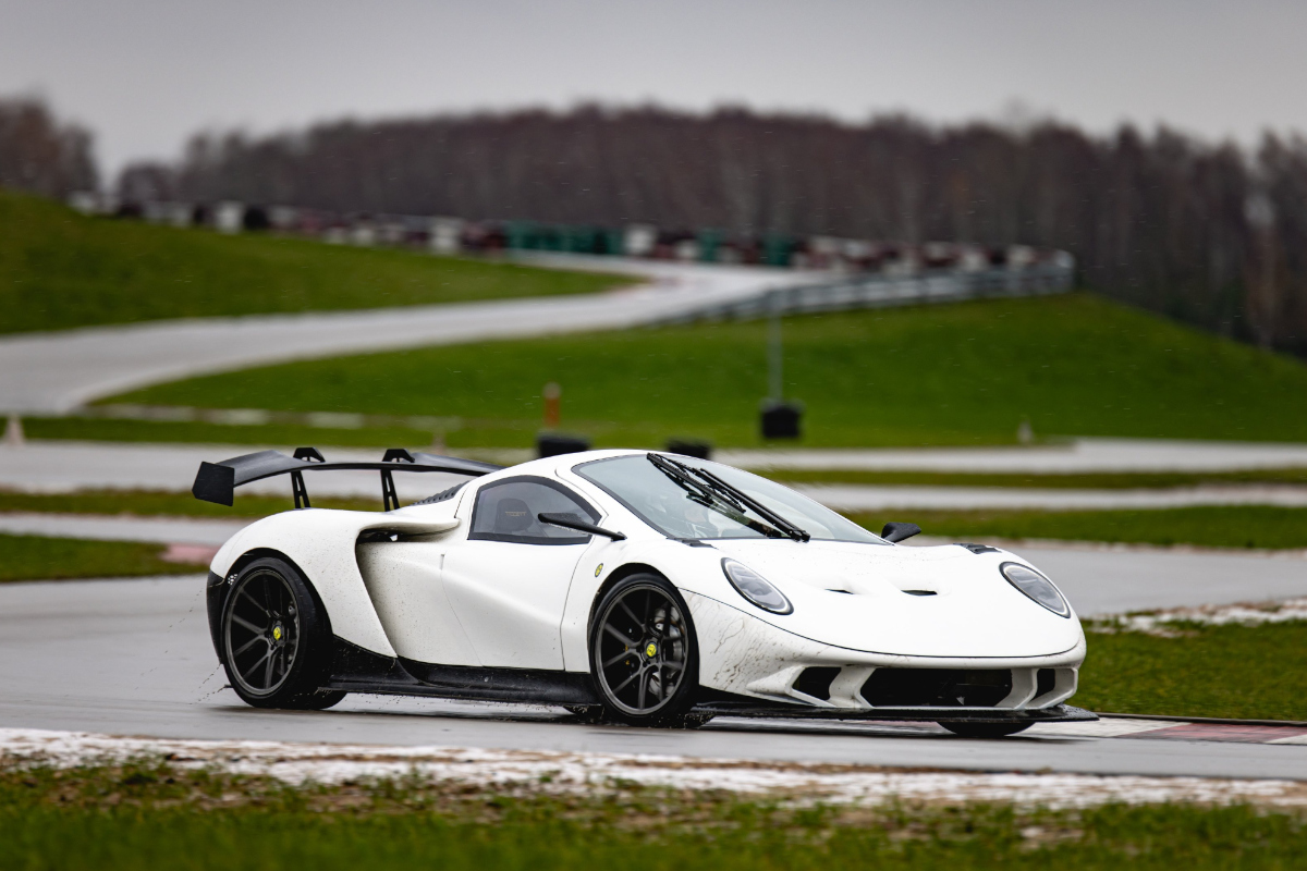 Rhino Racing RR01: el superdeportivo kit car desde 70.000€ - AutoScout24