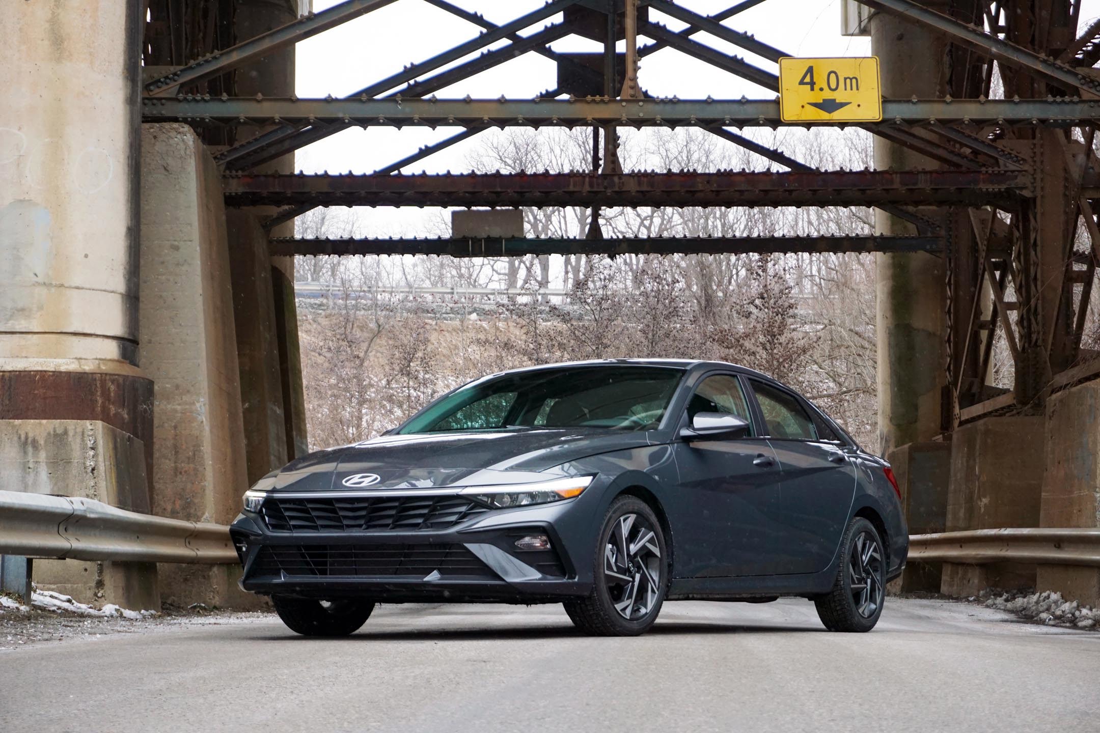 2024 Hyundai Elantra Review and Video - AutoTrader.ca