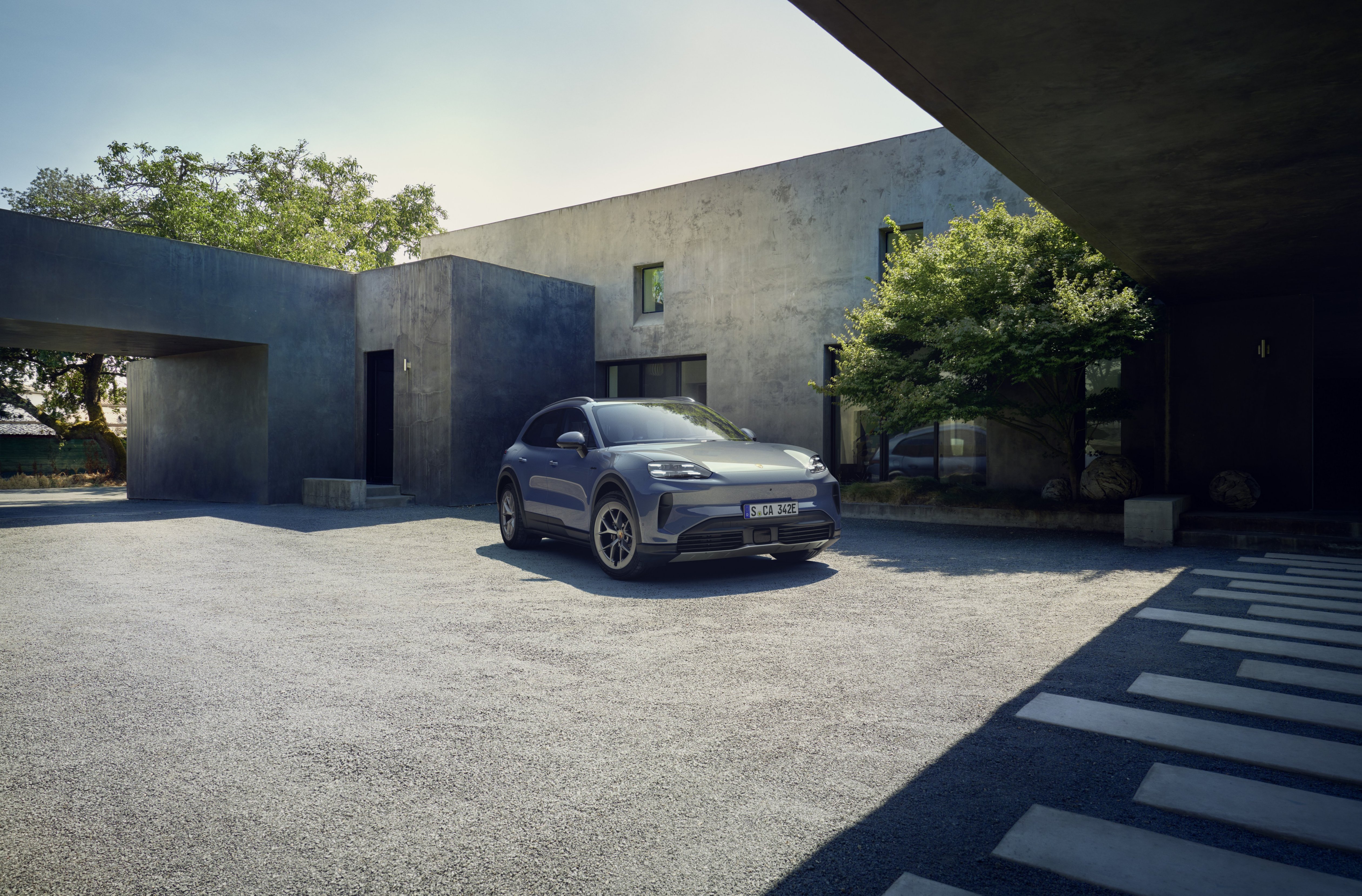 Porsche Cayenne S Electric: 666 PS und 653 km Reichweite - AutoScout24 ...