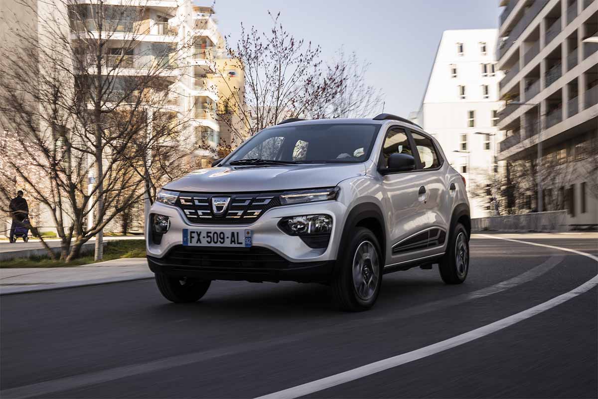 Dacia Spring: alles wat je moet weten over de betaalbare EV - AutoScout24
