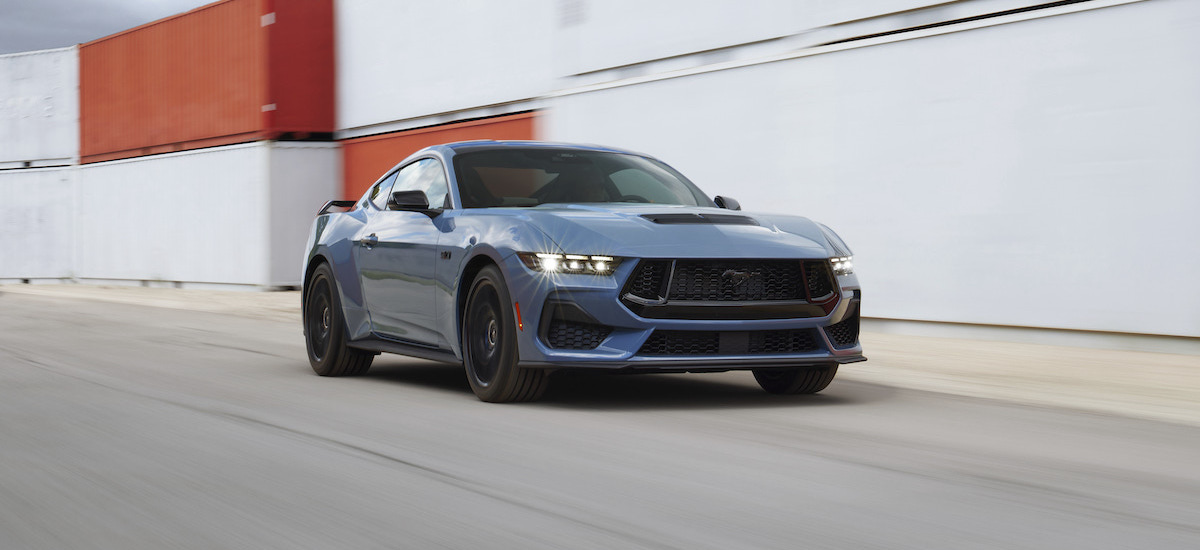 La nouvelle Ford Mustang conserve un V8 et une boîte manuelle - AutoScout24